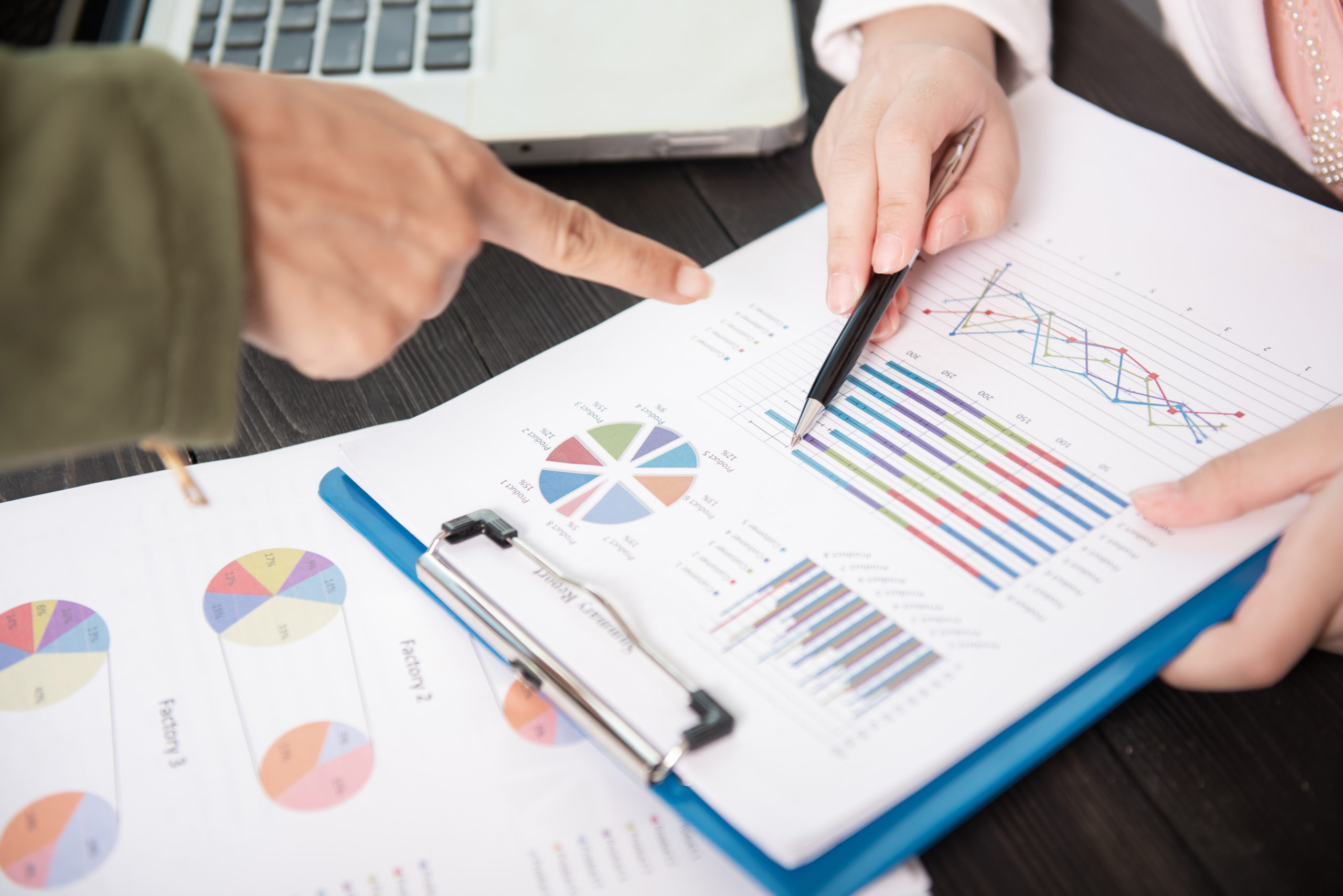 What Is The Difference Between A Gantt Chart And A Timeline? - Kanbanchi What Is The Difference Between A Gantt Chart And A Timeline? - Kanbanchi